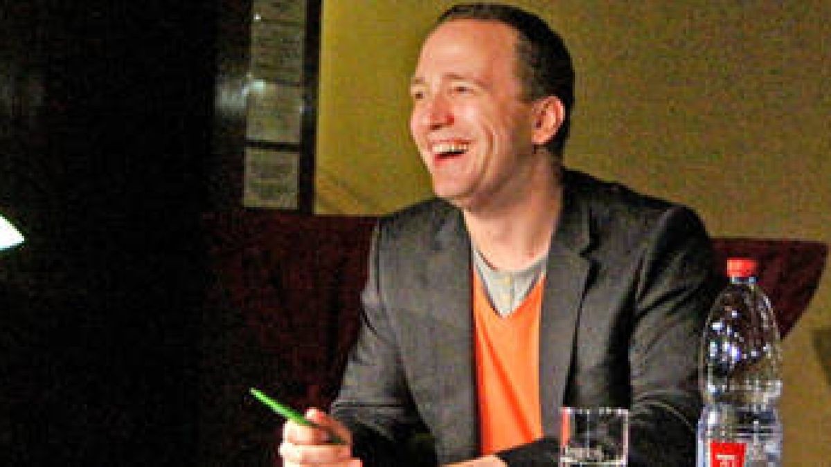 Ausgelassene Stimmung bei Lesung von Mario D. Richardt in Gotha