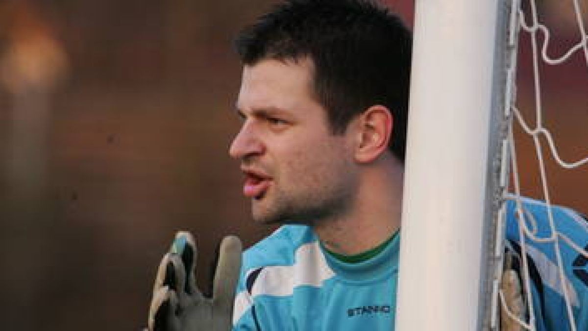 Kreuzbandriss bei Robert Kriemer vom FSV Grün-Weiß Stadtroda