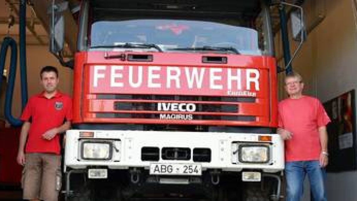 Ein Alarm, drei Feuerwehren: Löbichau, Nöbdenitz und Wildenbörten ...