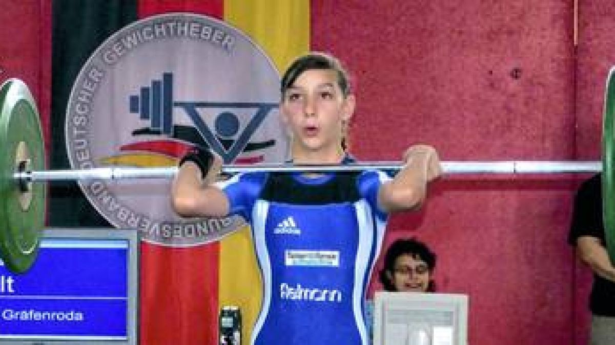 Julia Perlt dominiert die Mädchen-Konkurrenz