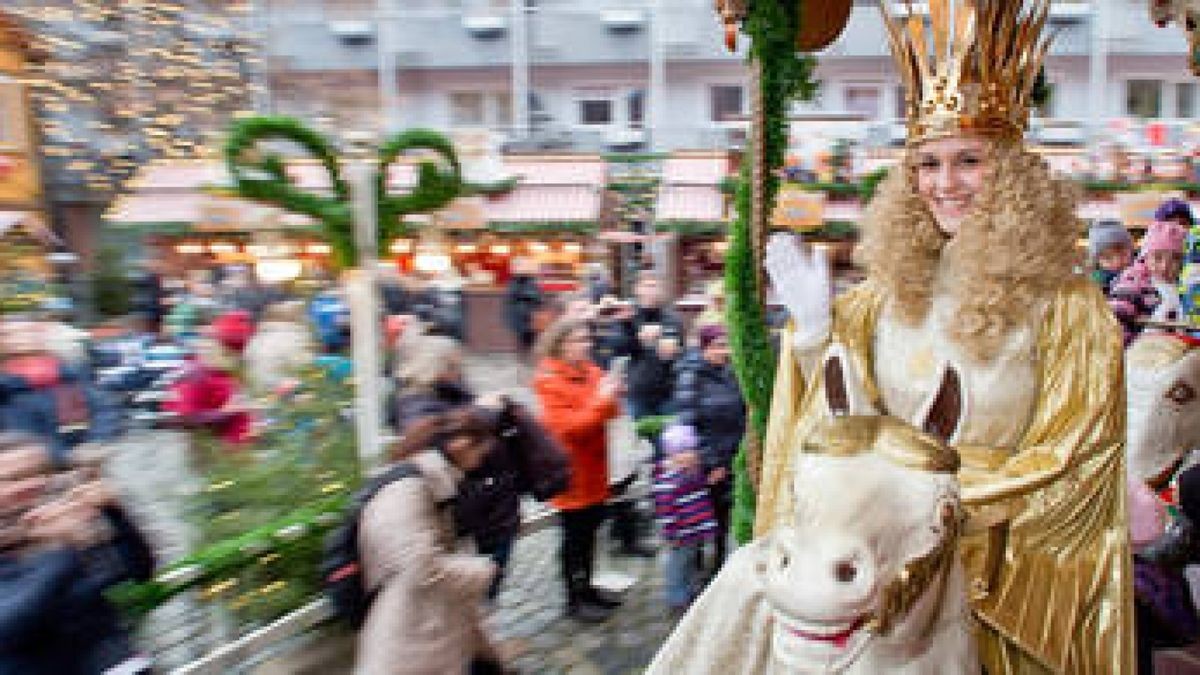 Christkind spielen ist viel Arbeit