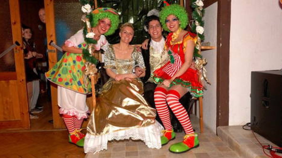 Ausverkauftes Haus beim Fasching in Westgreußen