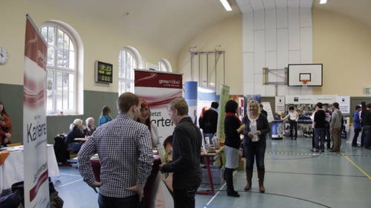 Berufsmesse in Weida für den nahtlosen Übergang ins Berufsleben
