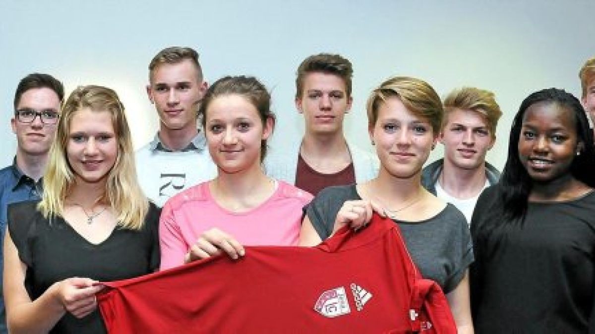 Zehn Talente in Sparkassen-Junior-Team berufen