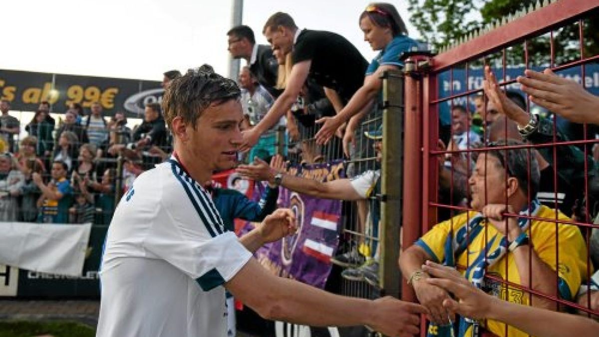 FC Carl Zeiss Jena und Heaven Shall Burn bei TV total von Stefan Raab