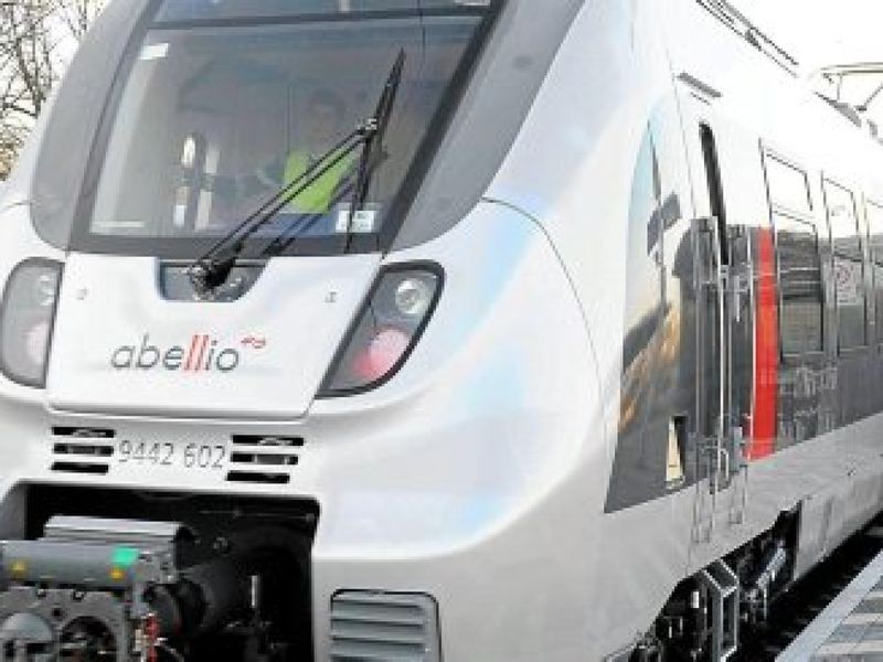 Neue Züge für Saalbahn: Silberflitzer von Abellio erhalten Zulassung