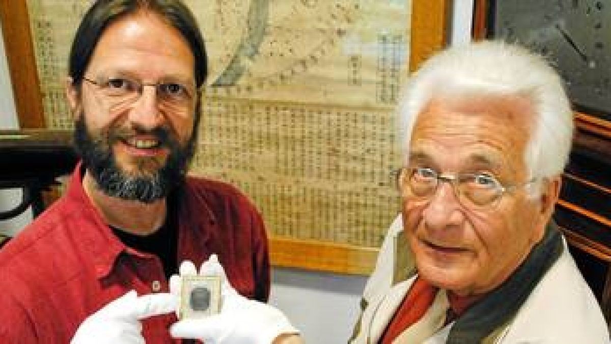 Astronomische Sammlung Jena zeigt Lieblingsstück: Historische ...