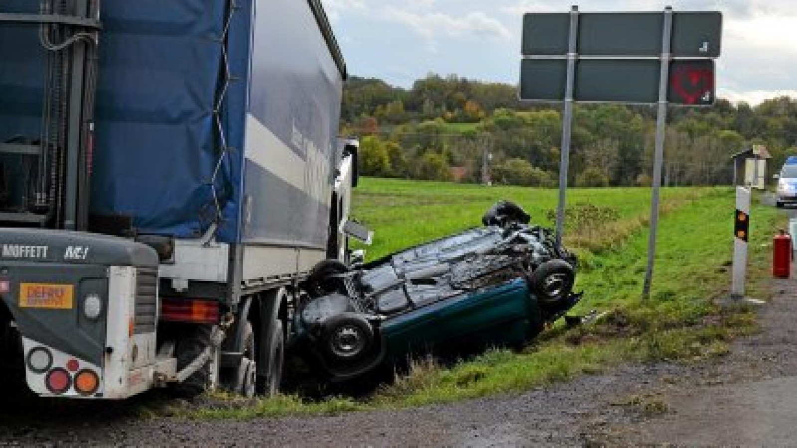 Tödlicher Unfall auf der B 281 bei Lausnitz bleibt ohne plausible Erklärung
