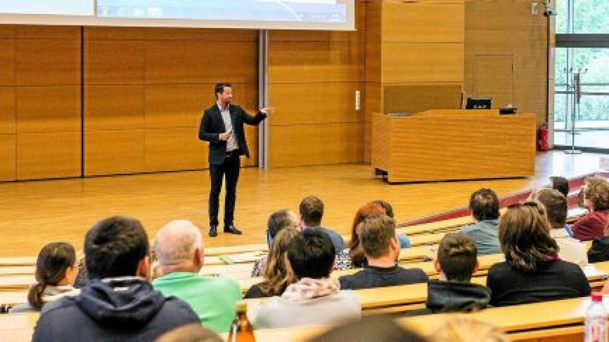 Daniel Hoch sprach über die „Aufschieberitis“