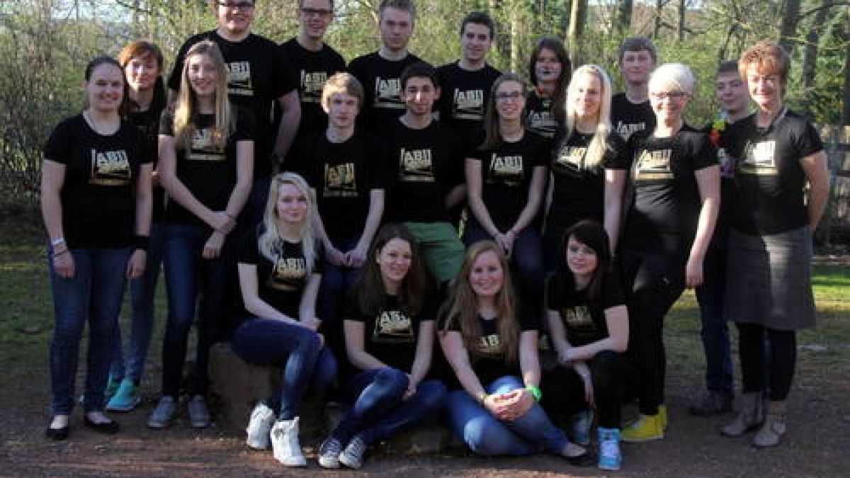 60 Dingelstädter Abiturienten bekamen ihre Abschlusszeugnisse