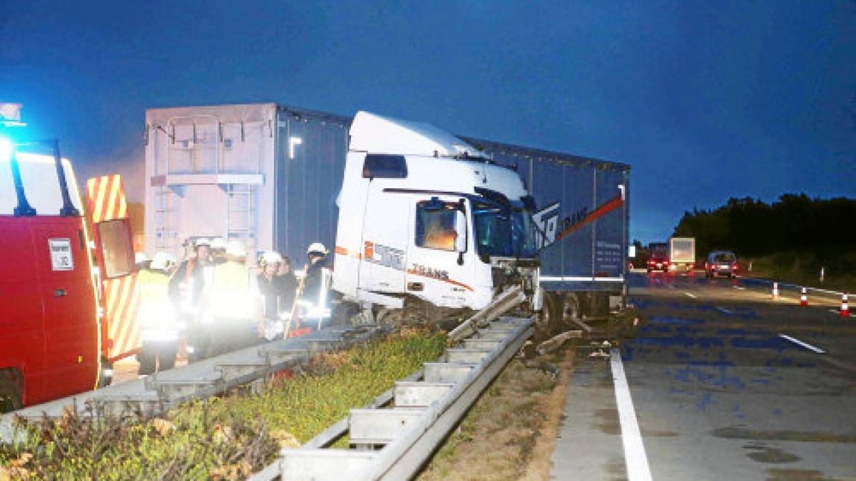 Lkw-Unfall auf A9 bei Hermsdorf