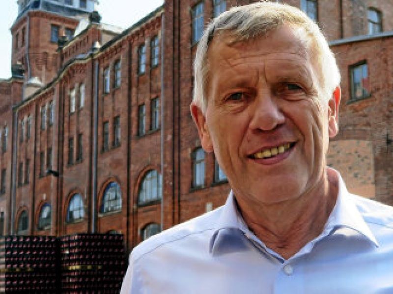 Vom Chemiker zum Chef eines weltweit agierenden Unternehmens ...