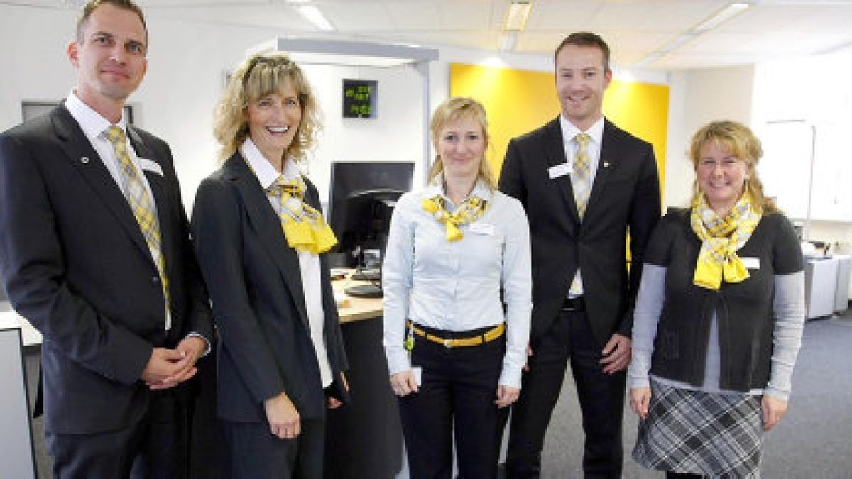 Commerzbank-Team Sömmerda stellt seine renovierte Filiale vor