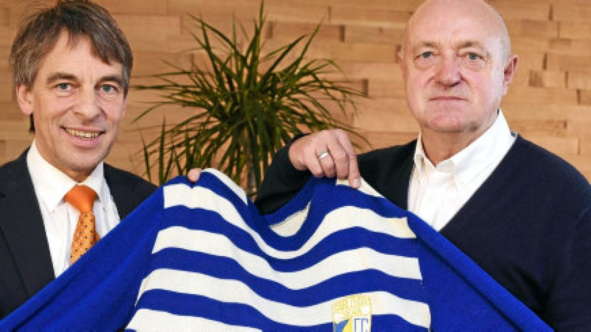 FC Carl Zeiss Jena: Der Empfang der Europapokal-Finalisten in Jena war ...