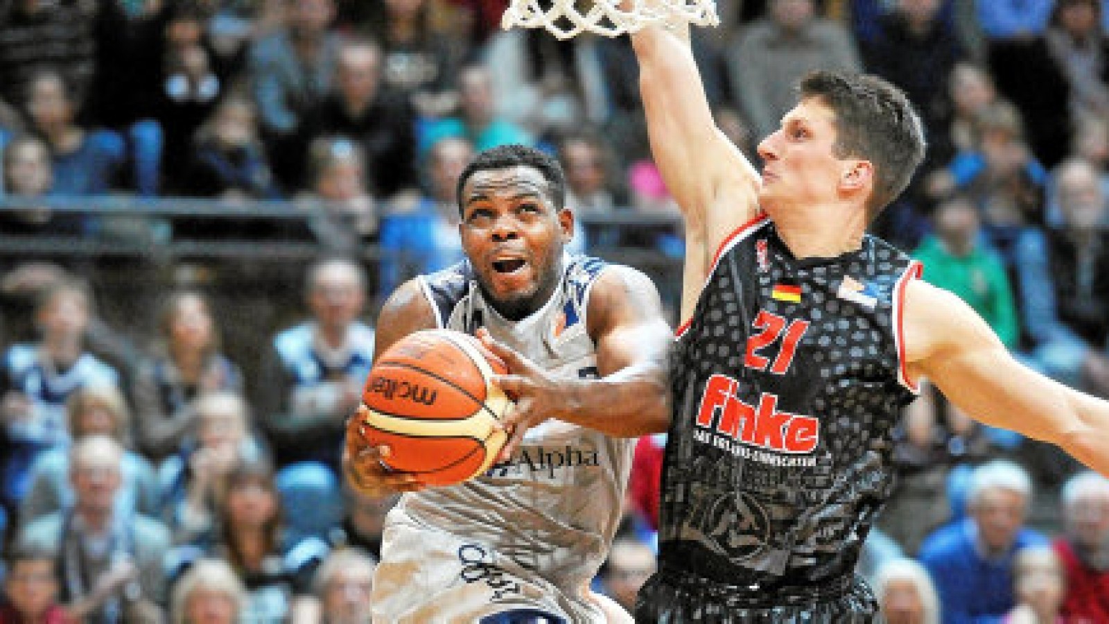 Topscorer Hewitt verlässt Science City Jena, Wunschspieler Knight kommt