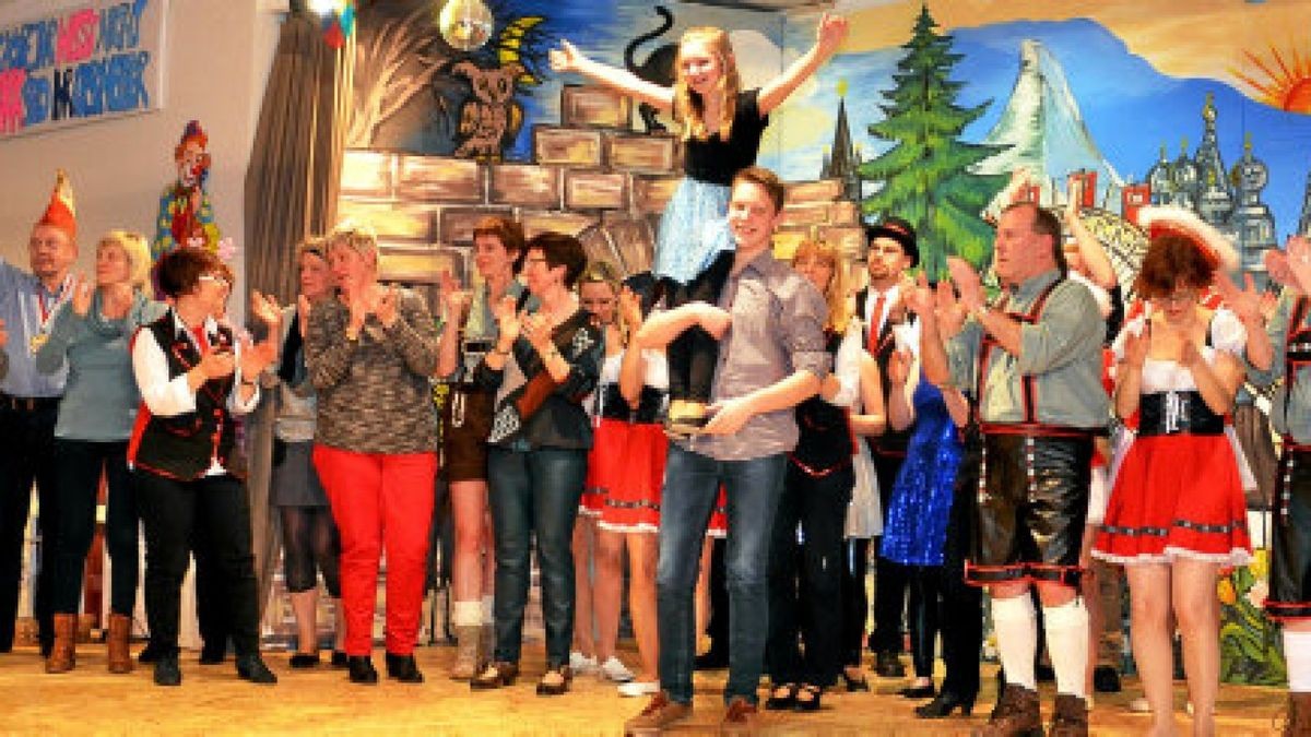 Kleinbartloffer feiern 35-jähriges Bestehen des Karneval Klubs