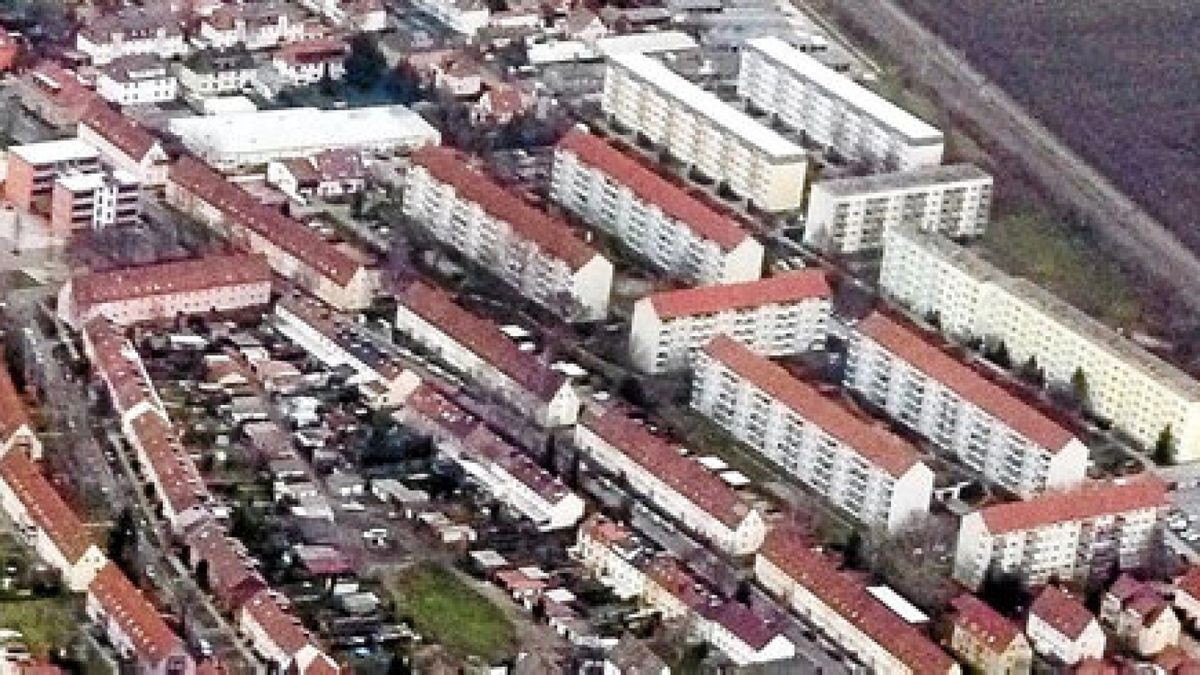 Die Kreisstadt ist im Laufe von 25 Jahren in fünf Regionen aufgeteilt ...