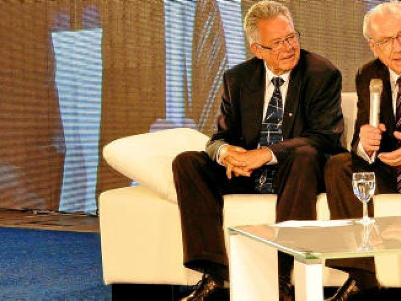 Jenaer Alt-OB Peter Röhlinger besuchte Lothar Späth in Pflegeheim bei ...