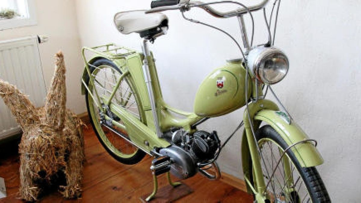 Alte Simson-Flitzer im Museum Harra zu bewundern
