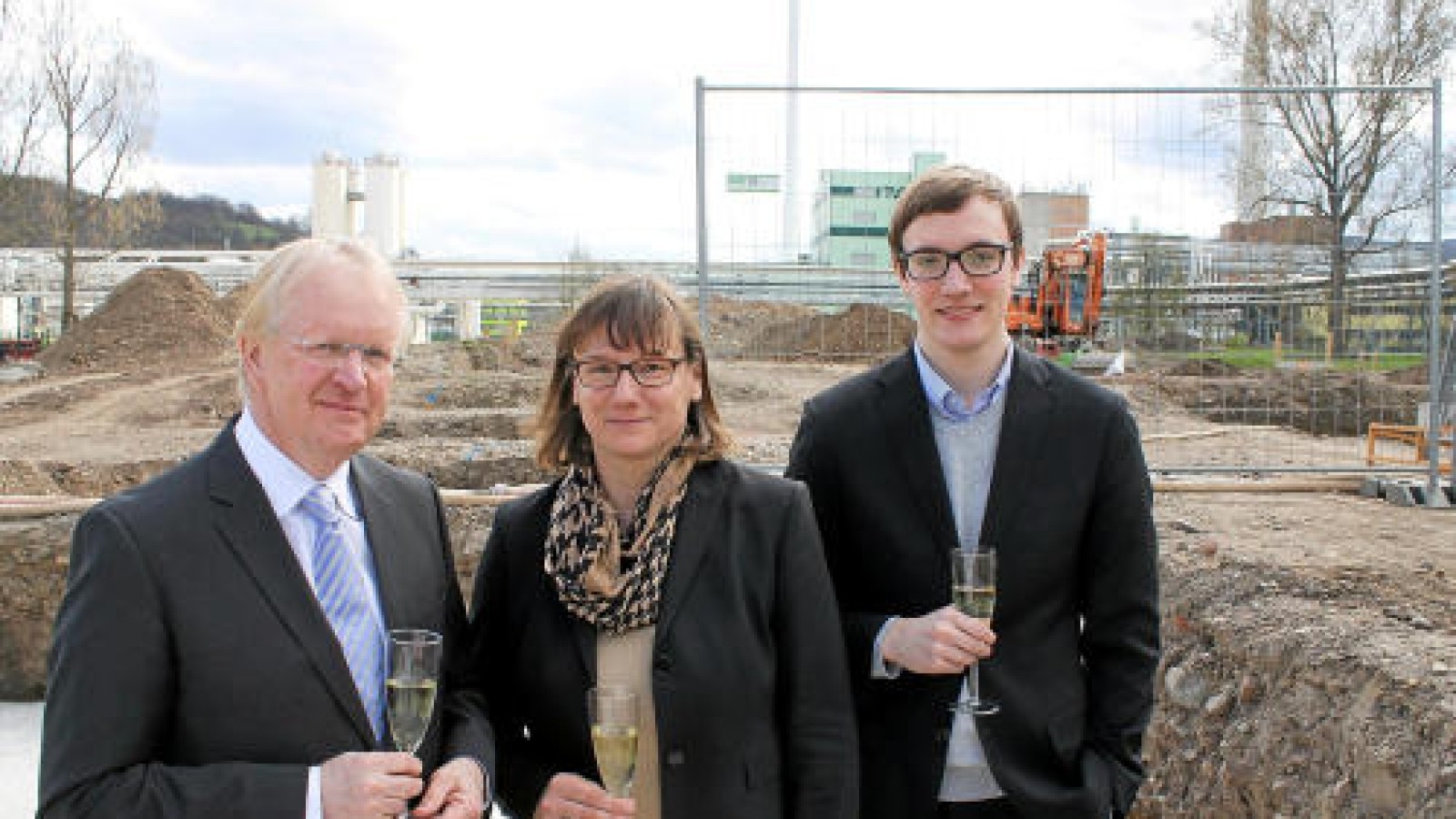 Jürgen Binzer legt Grundstein für Firma in Rudolstadt