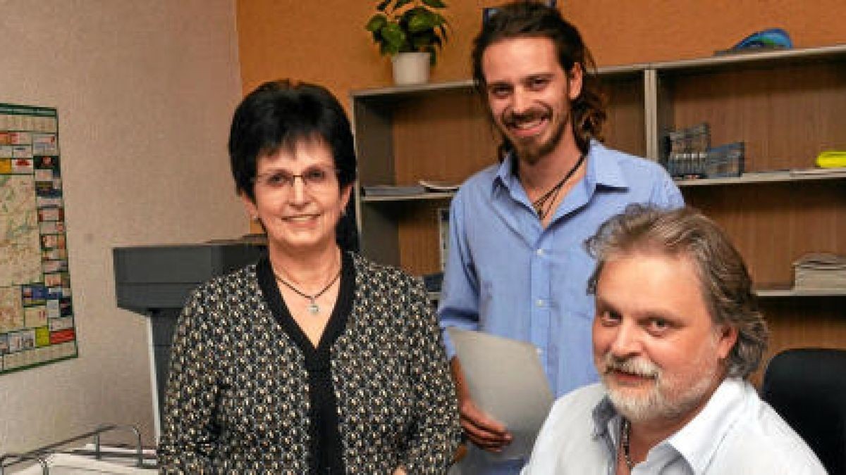 Vater und Sohn als Team aktiv: Versicherungs-Büro in Greiz ...