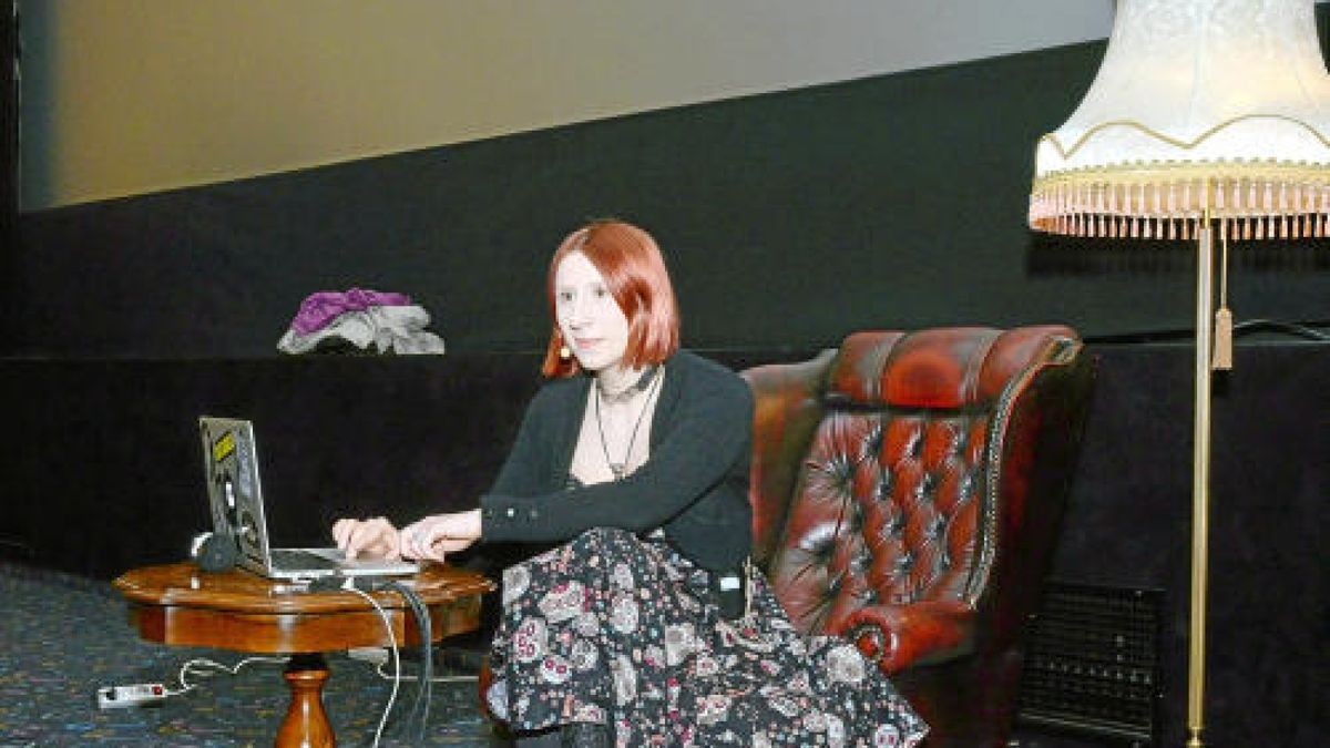 Autorin Lydia Benecke zu Gast: Starker Tobak im Greizer Kinocenter