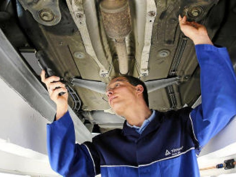 Dekra, Tüv und Co: Wer prüft die Prüfer?