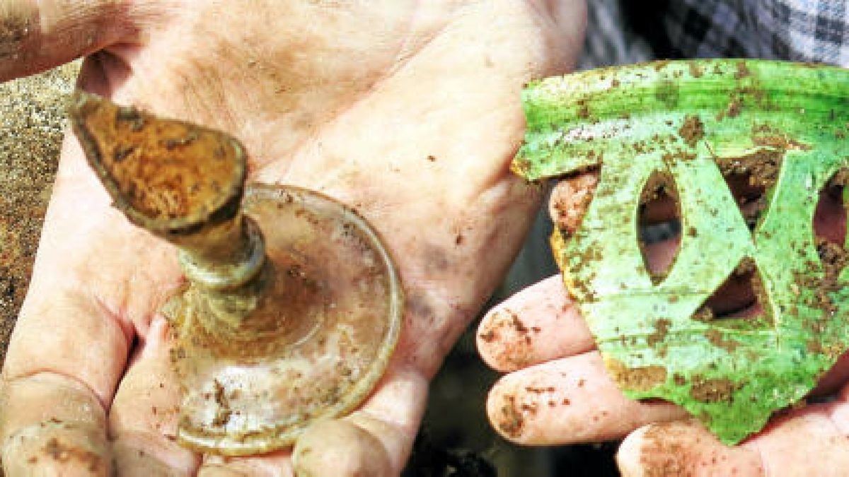 Faule Eier aus dem Mittelalter: Grabung in der größten Latrine Jenas