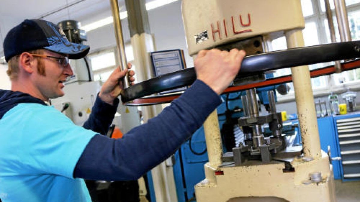 Linhardt feiert Geburtstag mit einem Tag der offenen Tür