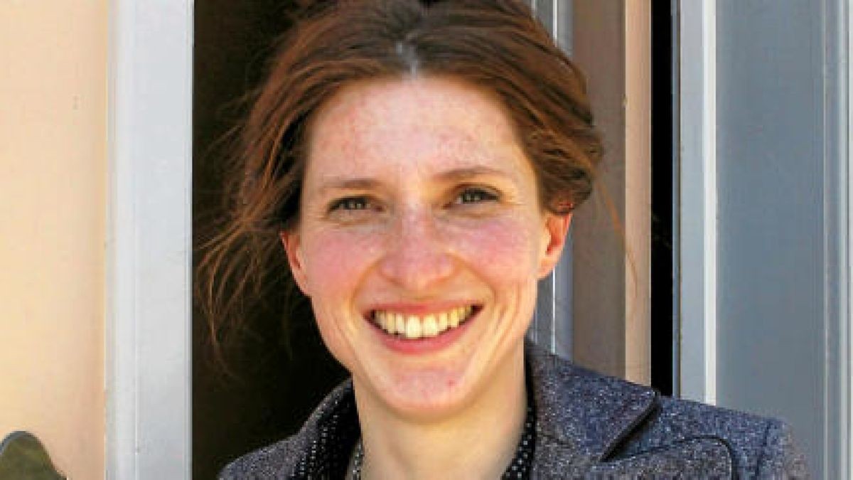 Kurzer Roman mit langen Fluchten: Daniela Danz, Chefin des ...