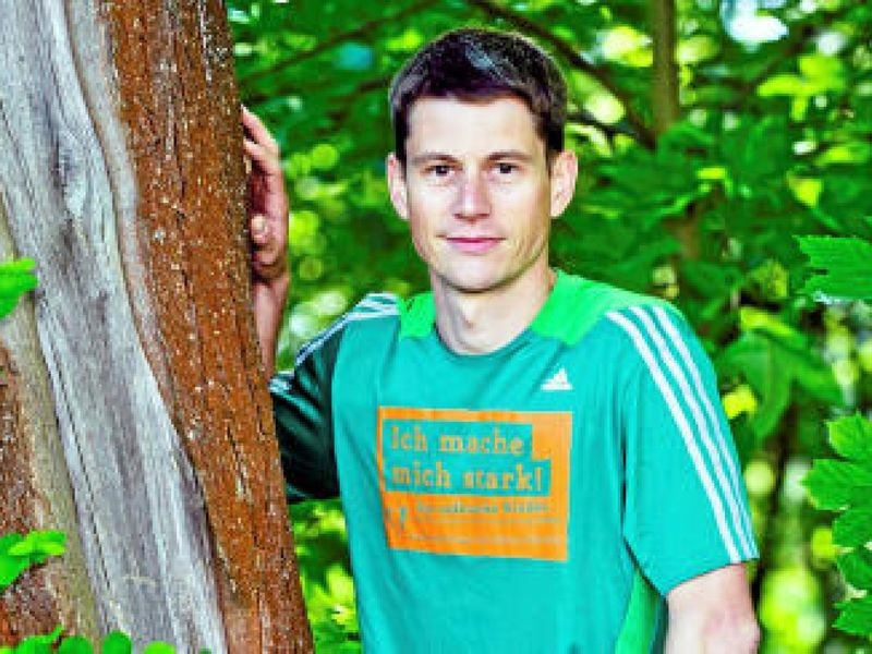 100-Meilen-Mann Patrick Otto erläuft 3833 Euro für Kinderhospiz