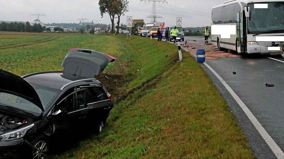 Schwerer Unfall mit fünf Verletzten bei Gotha