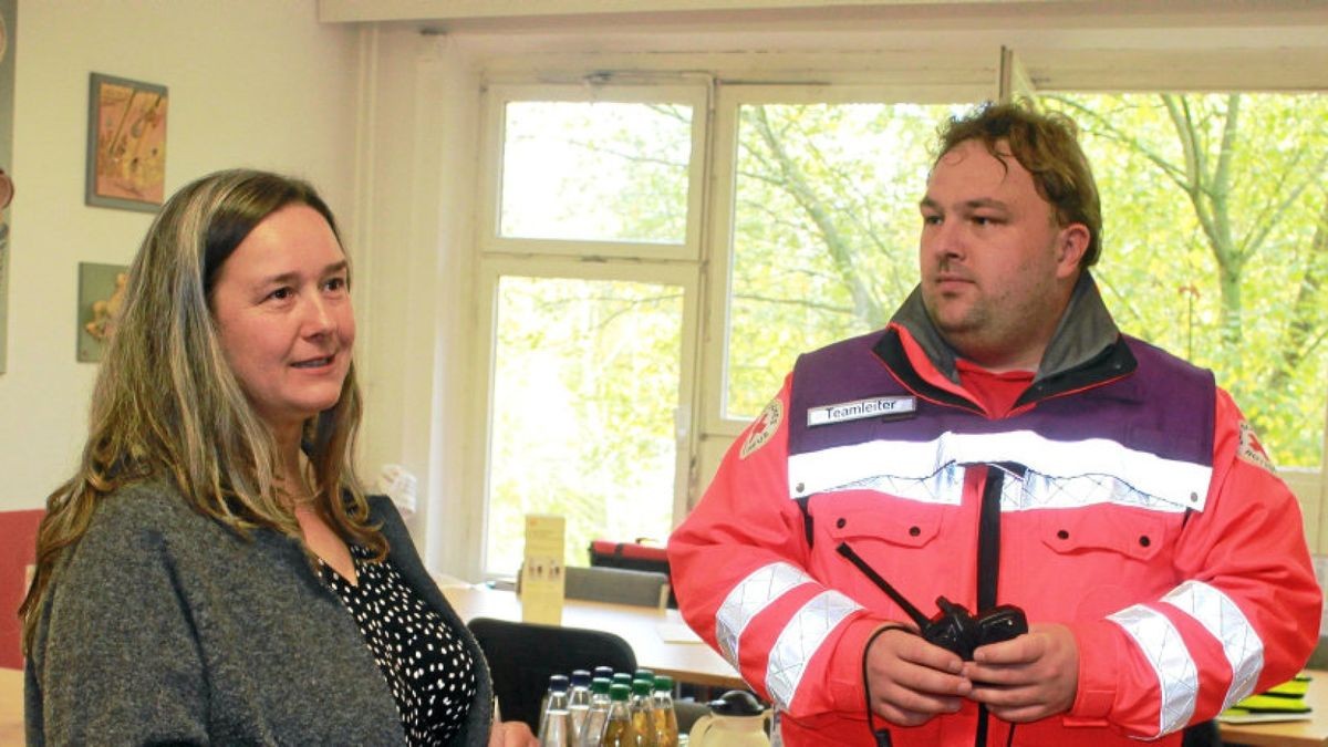 DRK Gera erhält Lottomittel für Funkgeräte