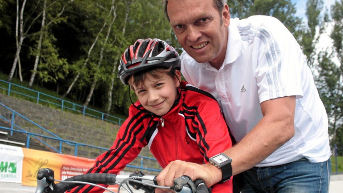 Interview mit Radsport-Olympiasieger Olaf Ludwig unter der Dusche