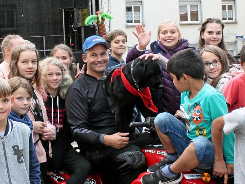 Autogramme von Stuntfahrer Mike Auffenberg in Münchenbernsdorf