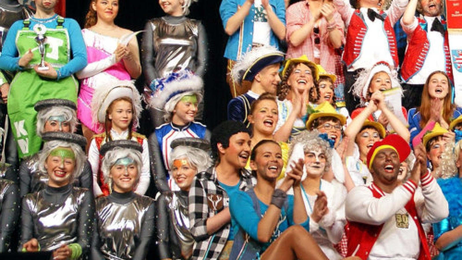 Hacke, Spitze, hoch das Bein: Karnevalistischer Tanzsport in Bad ... Hacke, Spitze, hoch das Bein: Karnevalistischer Tanzsport in Bad ...
