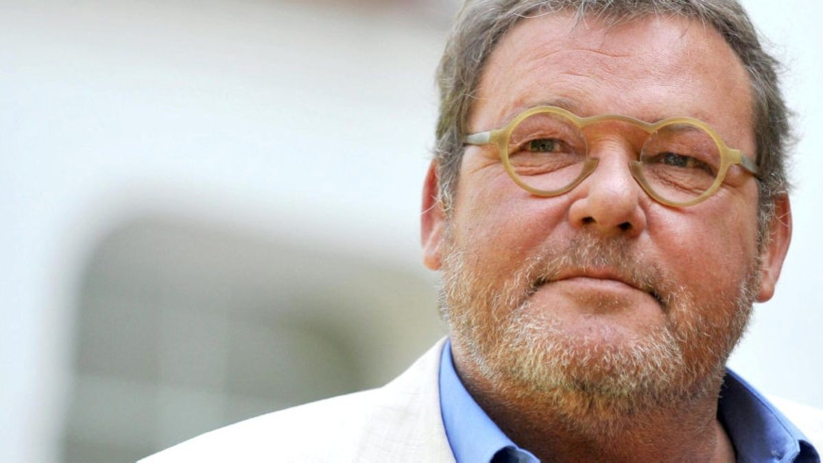 Walter Plathe liest im Volkshaus Sömmerda aus seiner Biografie