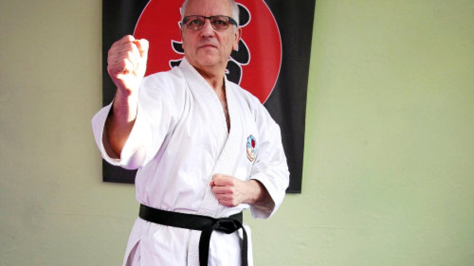 Ein Leben für den Karatesport: Falk Neumann für Verdienste gewürdigt