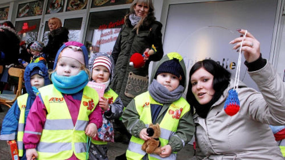 Mit dem Osterhasen durch die „Grüne Mulde“ getobt
