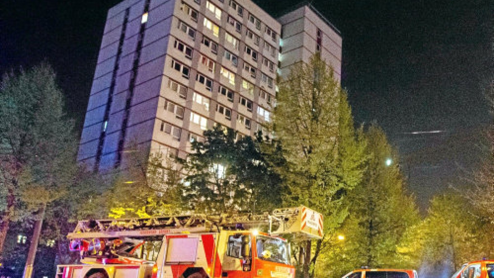 Mann stirbt bei Feuer in Erfurter Hochhaus