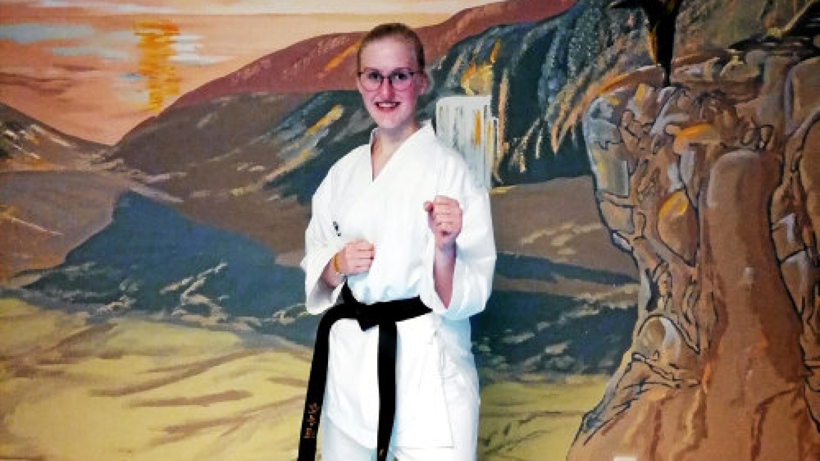 Kim Bley trägt jetzt schwarz