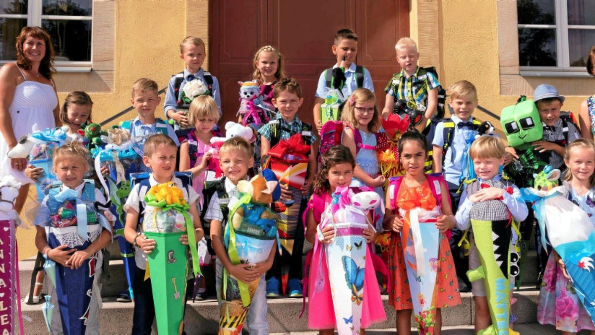 20 Schulanfänger in der Grundschule Krölpa begrüßt