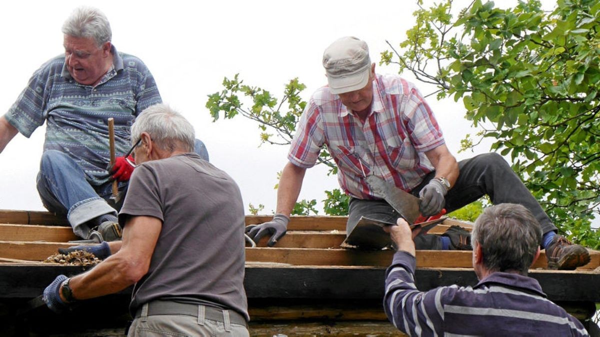 Creuzburg: Neues Dach für Rasthütte