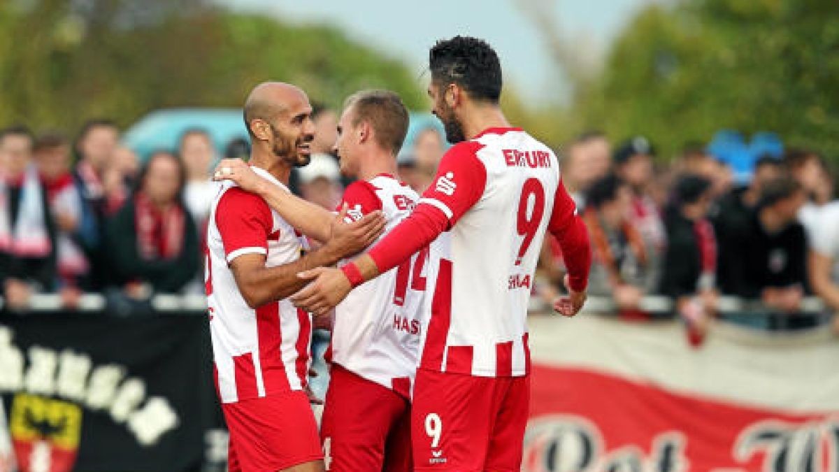 FC Rot-Weiß Erfurt gewinnt gegen SC 1918 Großengottern souverän mit 8:1