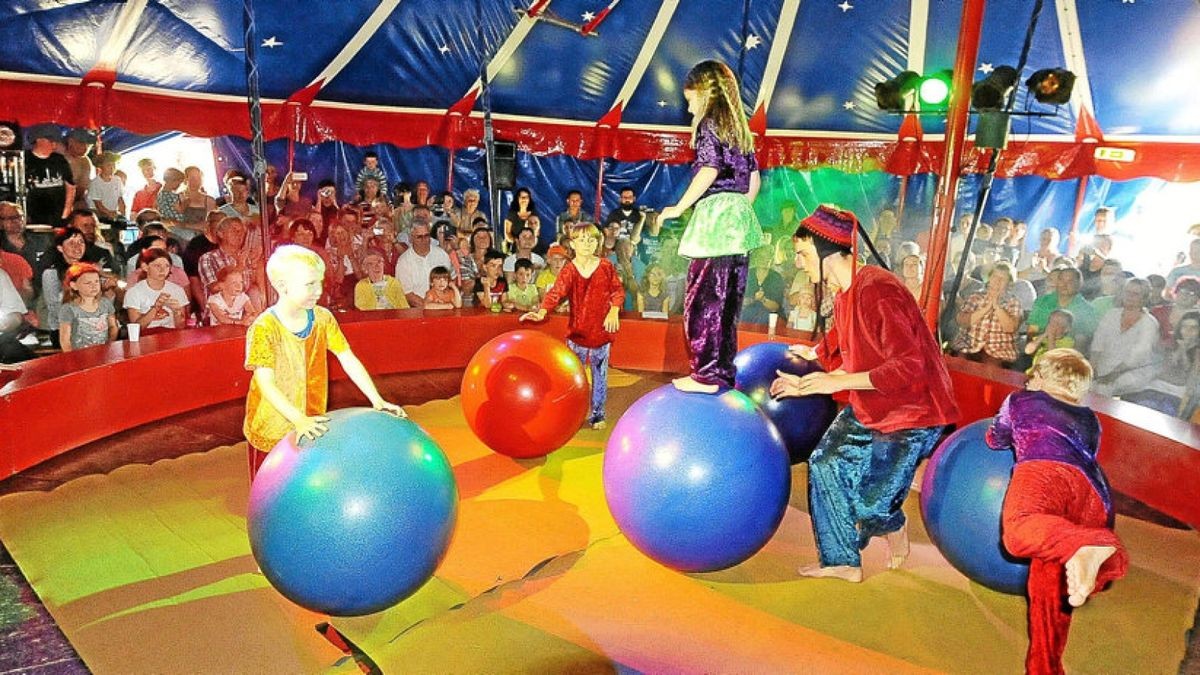 Dirk und Ecki und der S4000 vom Weimarer Kinderzirkus Tasifan