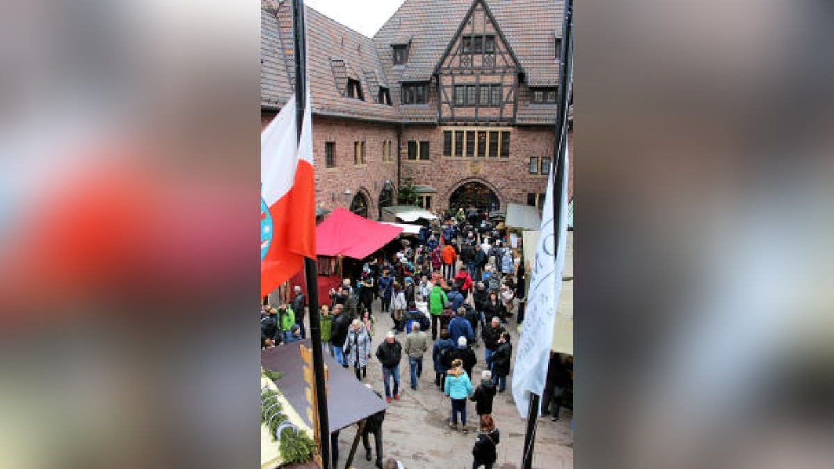 Historischer Weihnachtsmarkt auf der Wartburg