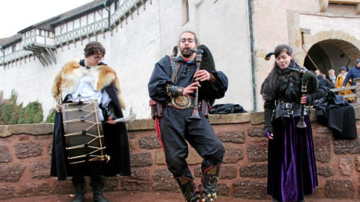 Historischer Weihnachtsmarkt auf der Wartburg