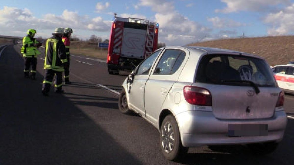 Zwei Verletzte bei Unfall auf A4