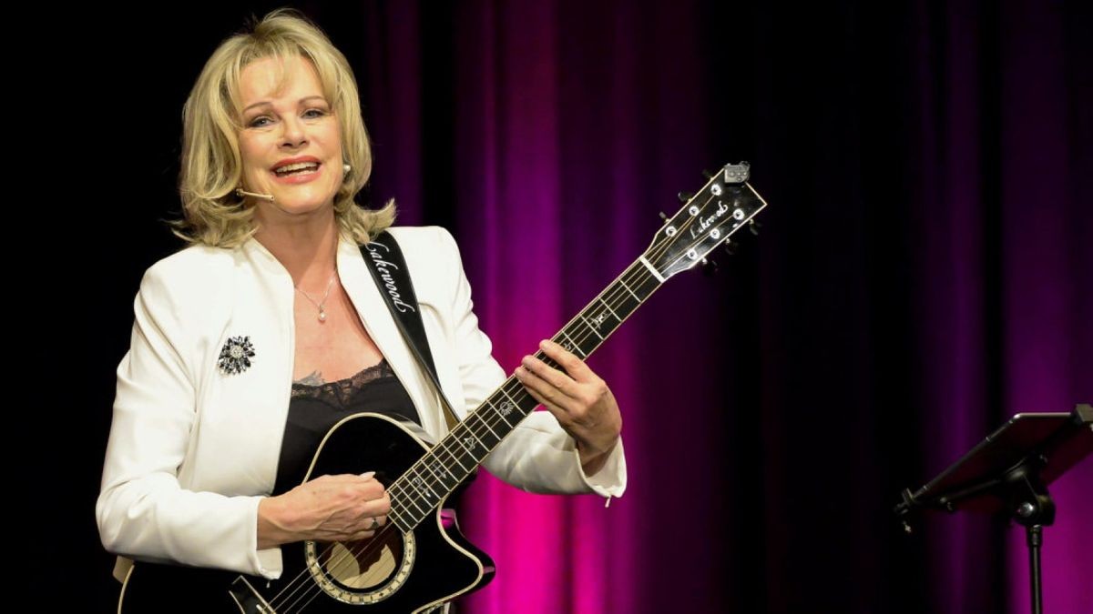 Lisa Fitz gastiert im Advent im Neustädter Augustinersaal