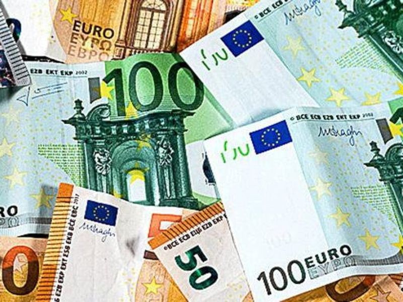 Neue Euro-Scheine, billige Telefonate, Steuererklärung: Das ändert sich ...